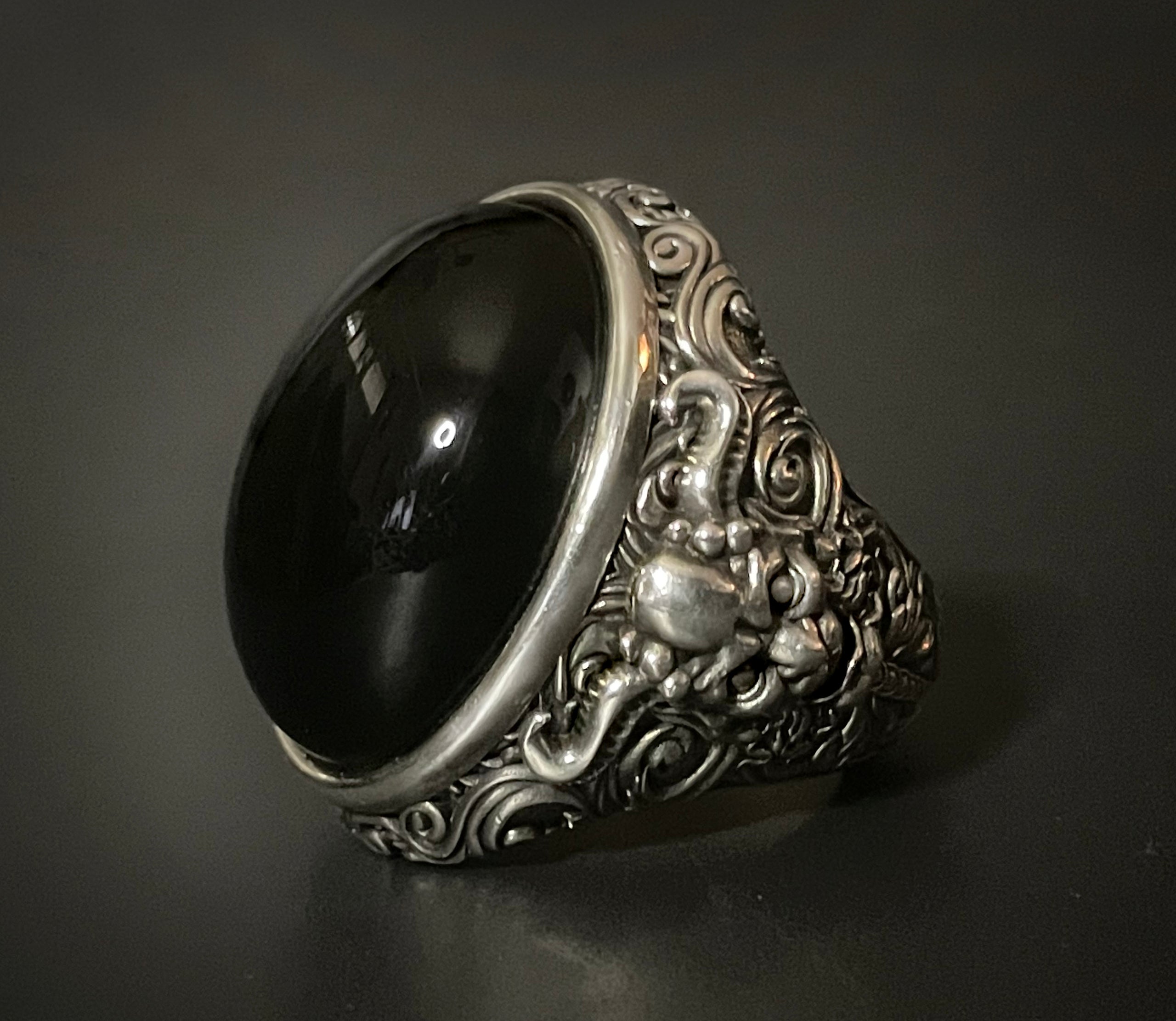 Devil's Dark Soul Ring – Mortis Ores